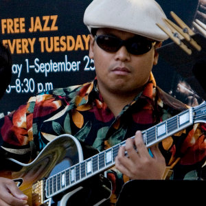 Mark Arroyo Trio - San Jose, CA - on Tue Aug 9, 2011 at Santana Row ...